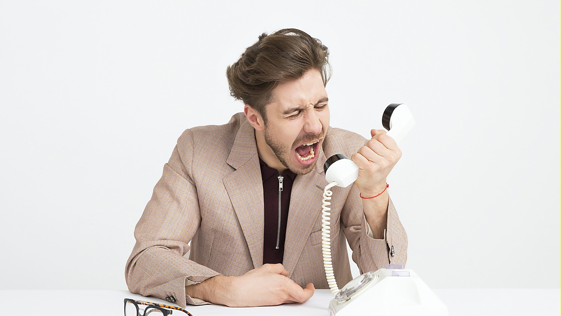 The Monday Morning Throwback - Swears Per Day - 95-7 THE ROCK