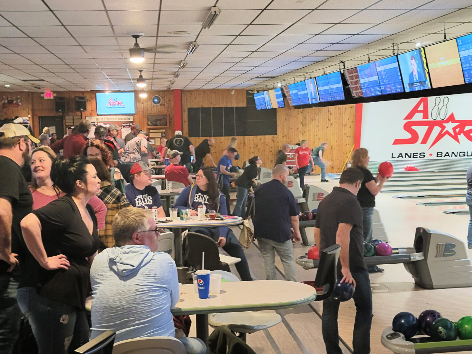 9 Pin Tap Tournament 2023 - In Pictures - 95-7 THE ROCK
